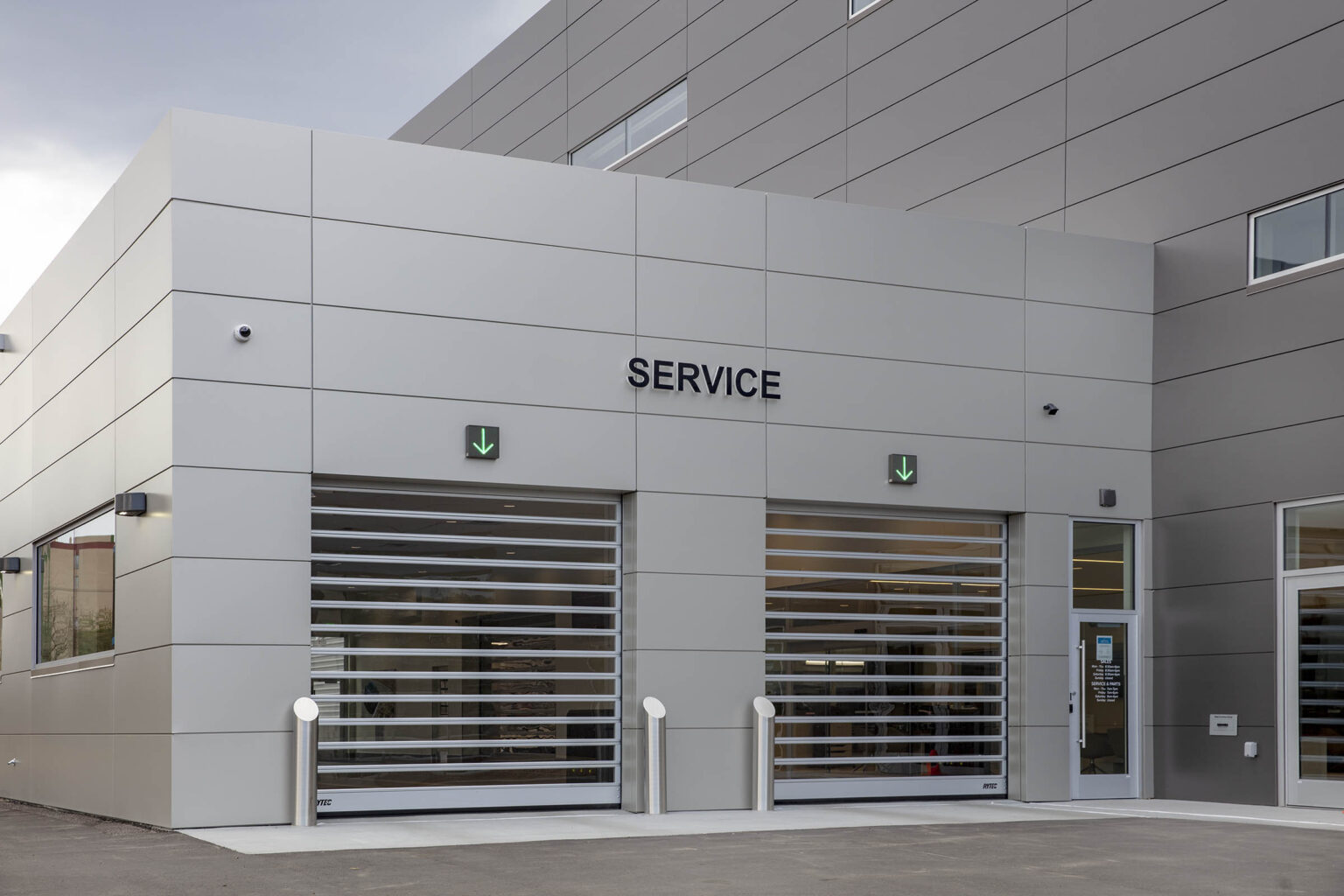 Rytec Spiral® FV® high-performance overhead door - Coolest Thing Made in WI